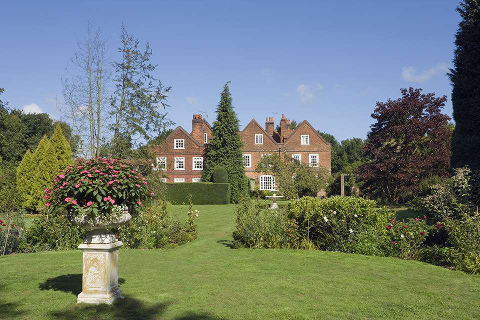 Wedding Photography Gallery | Unique Wedding Venues | Hotel Wedding ...