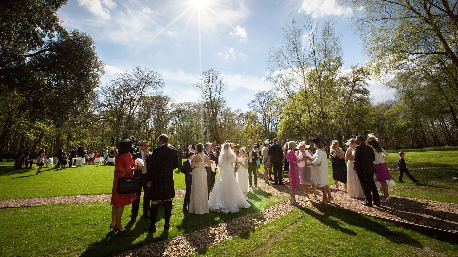 The best ways to encourage your wedding guests to mingle | Milsom Weddings