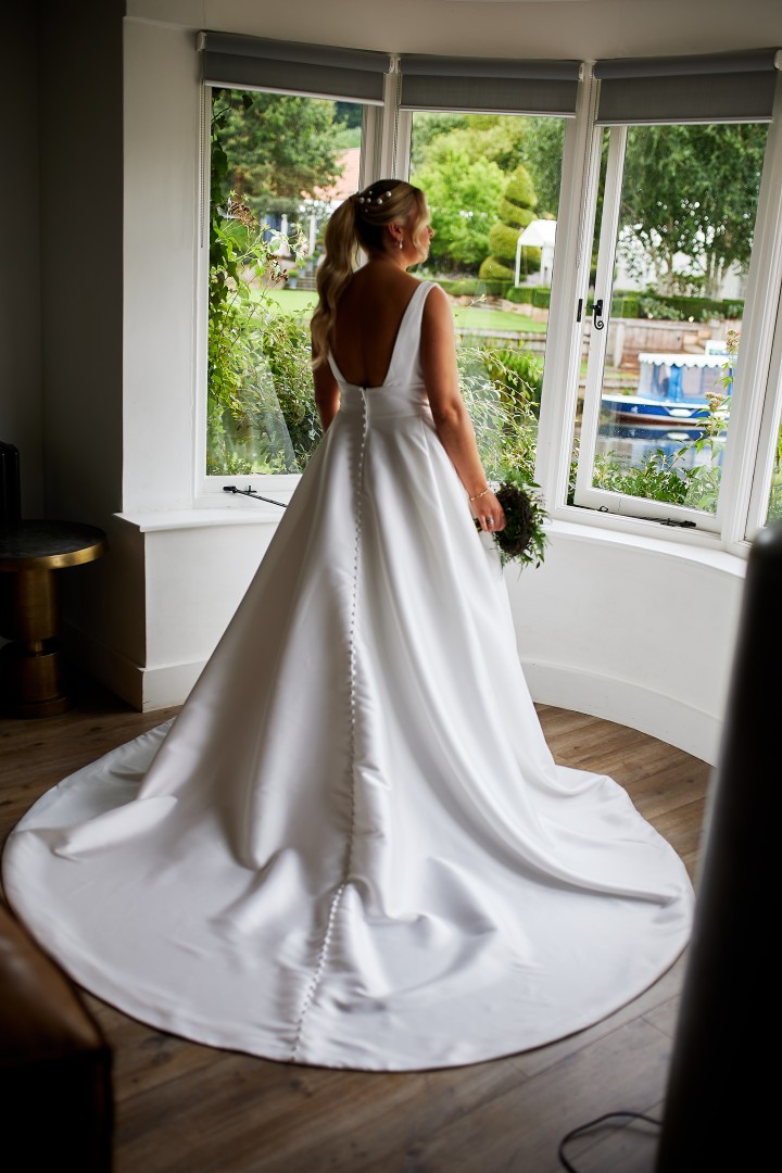 Fraser & Emily at Talbooth Restaurant | Milsom Weddings